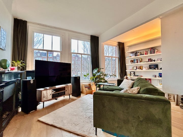 Stylish & Spacious Canalhouse Maisonette | 2br - Amsterdam