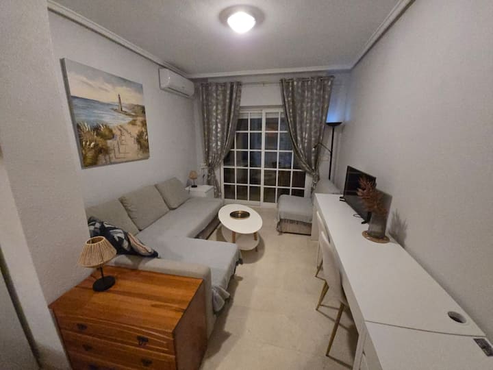 Modern Studio |Terrace, Prime Location 50 M Beach - Torrevieja