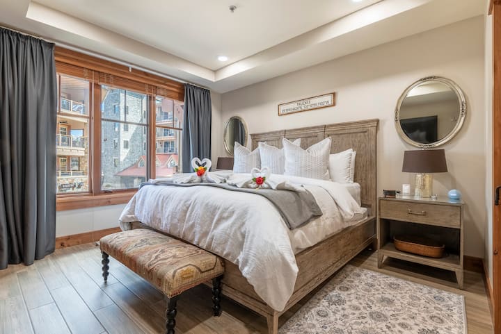 Premier 1 Bd/1 Br Condo Ski In/out Next To Gondola - Carnelian Bay, CA