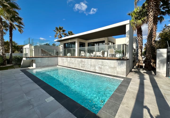 Villa Palmiers - Vue De Mer, à 50m De La Plage - Vias