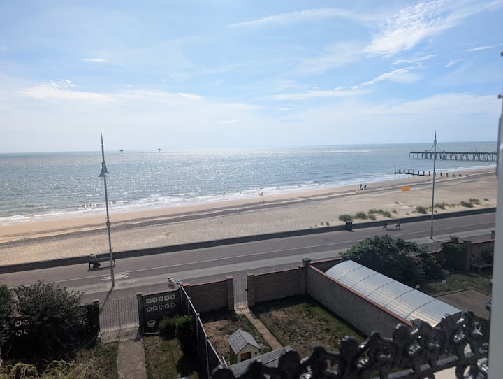 Luxury Penthouse Apartment - Lowestoft