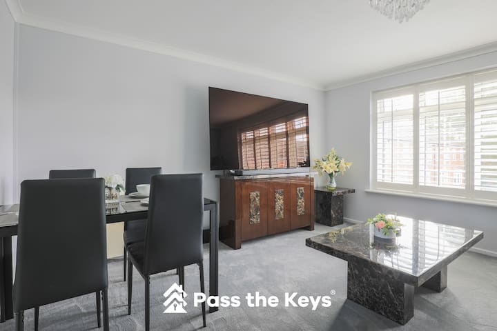 Central Windsor - Cosy Apartment With Free Parking - Windsor