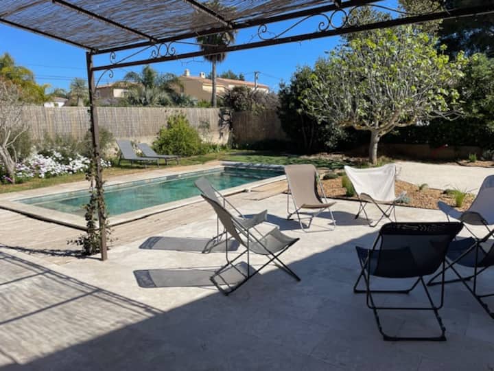 Maison De Vacances Proche De La Plage - Sanary-sur-Mer