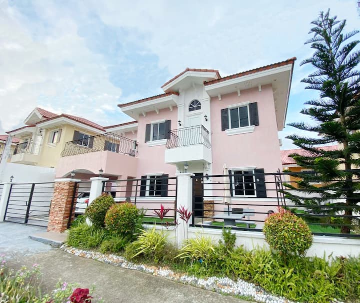 Cozy 4br Up To 14 Pax | 15-20 Mins. To Tagaytay - Silang