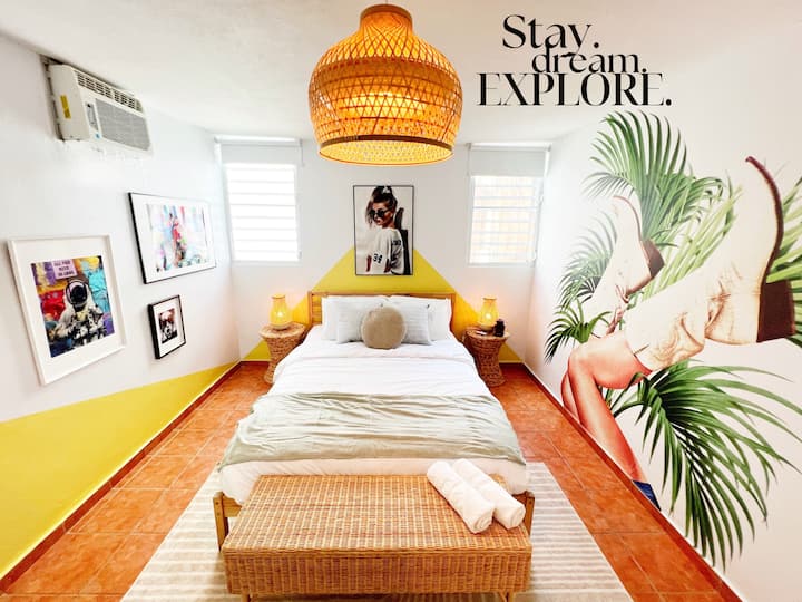 Elevate Your Stay! Prime 2br Home -Steps To Beach! - San Juan, Puerto Rico
