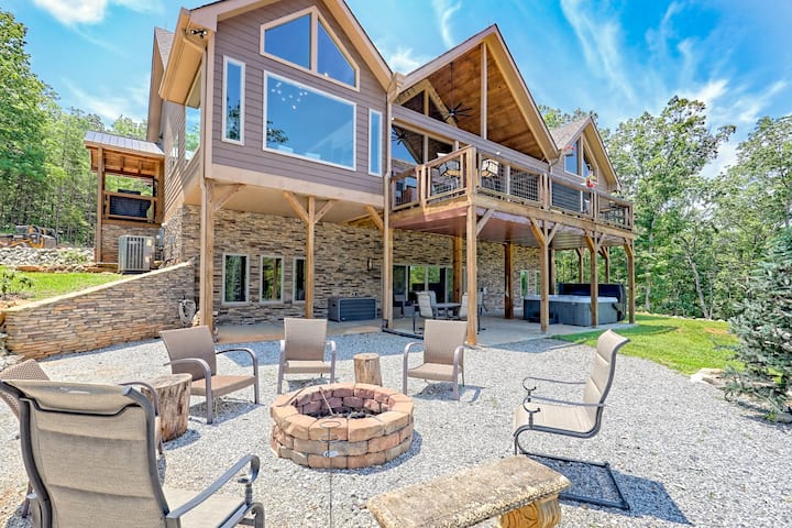 5 King Brs Mtn View Concierge Chef 10 Acres - Helen, GA
