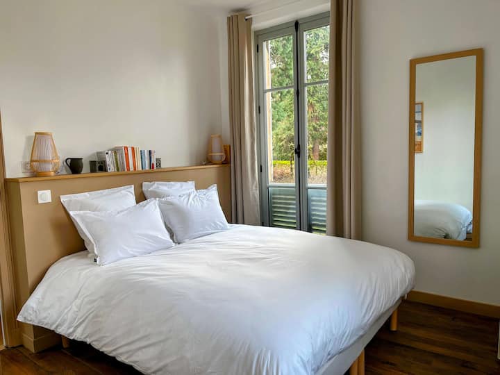 Ginkgo : Appartement De Charme Et éCrin De Verdure - Autun