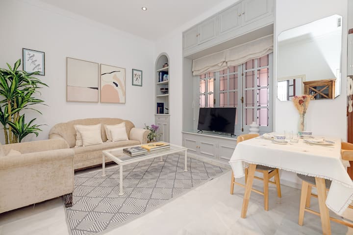 Jacaranda Catedral. Acogedor, Luminoso. - Seville, Spain