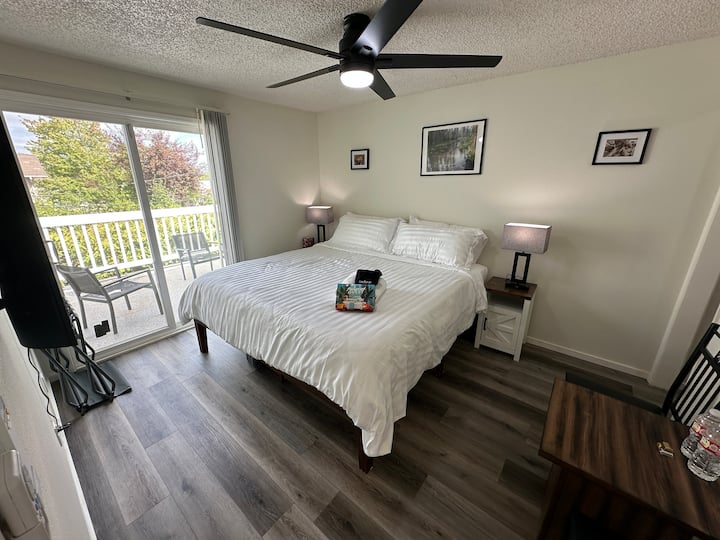 *2 Bed* Wifi* Smarttvs* Uo* Autzen *Amzn Park* - Eugene, OR