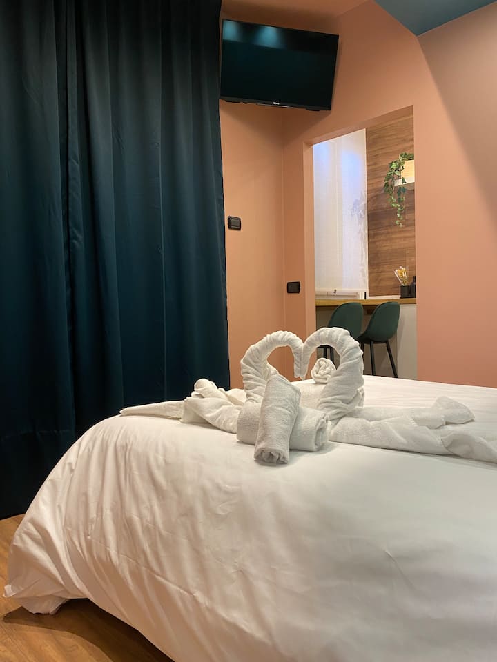 Loft In Pieno Centro-business/netflix/cromoterapia - Modena