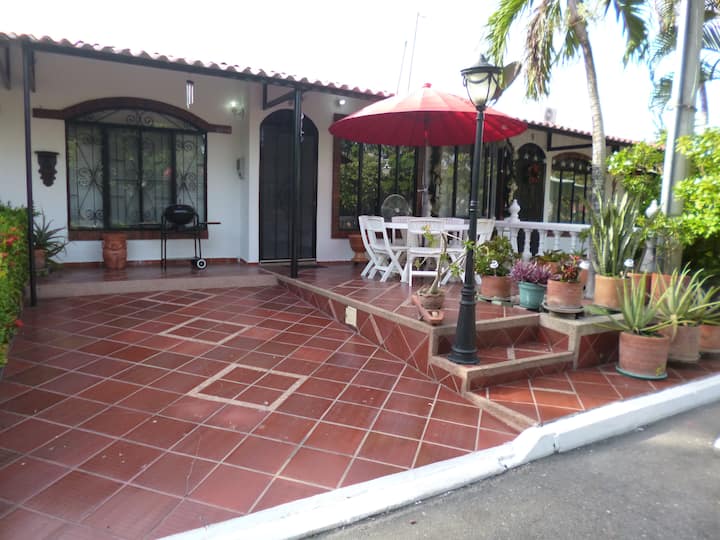 Acogedora Casa De Verano Flandes - Girardot