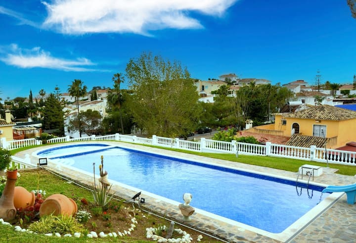 Espectacular Villa En Benalmádena - Benalmádena