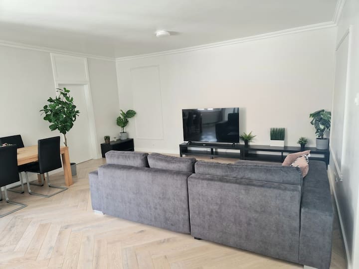 Stylish Rooftop Apartment Near 1st District - Vienna