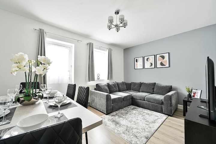 Modern 4 Bed Home For Excel / Canary Wharf / O2 - Londres