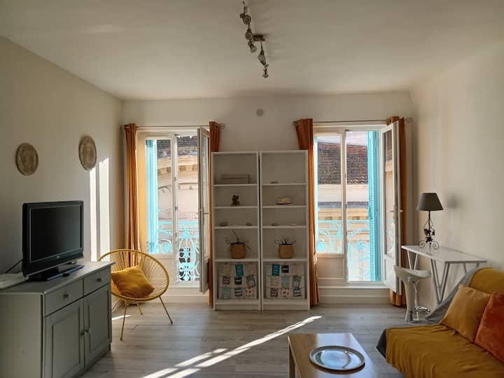 Grand T2 Sur Le Port Avec Fibre-2* Gites De France - Calanque du Mugel