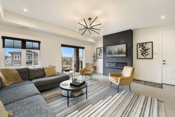 Brand New Riverside Condo - Windsor, ON, Canada