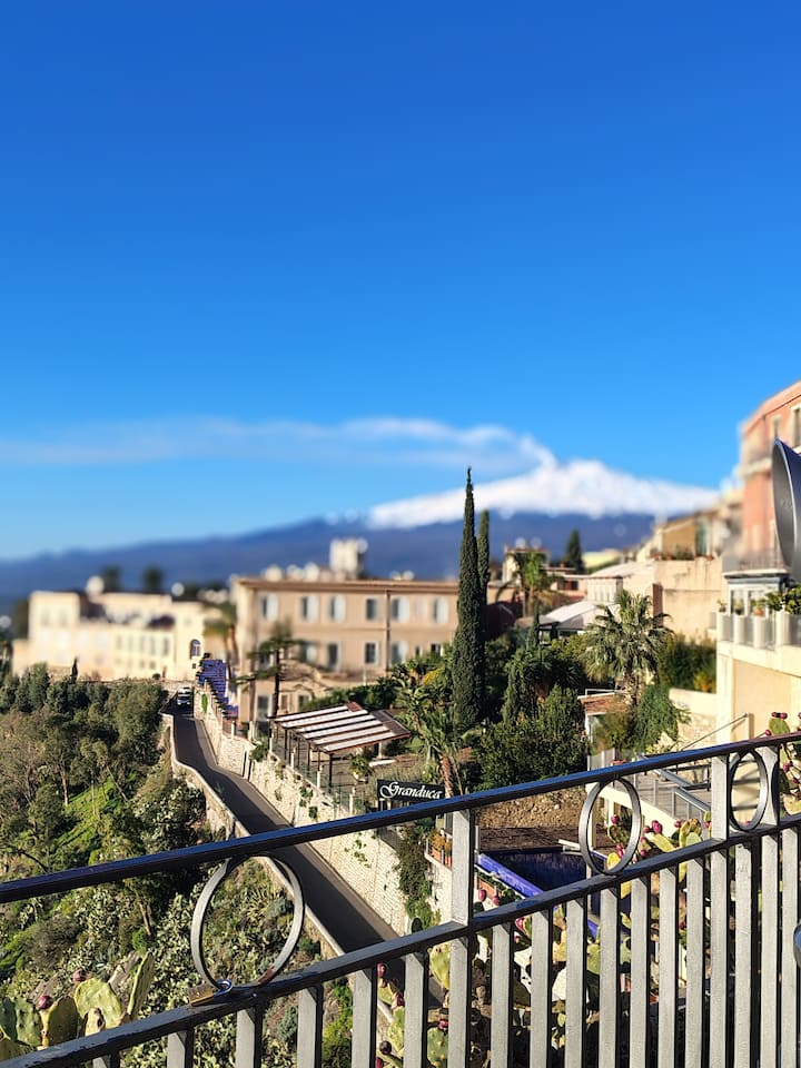 Lyssa Casa Vacanze Centro Città - Taormina
