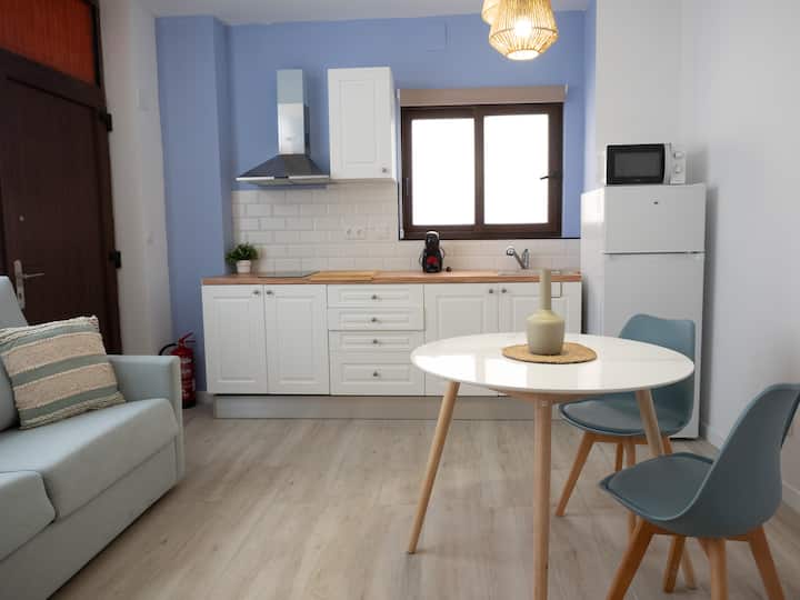Lovely Apartment On The Beach - Carla's House - Valencia