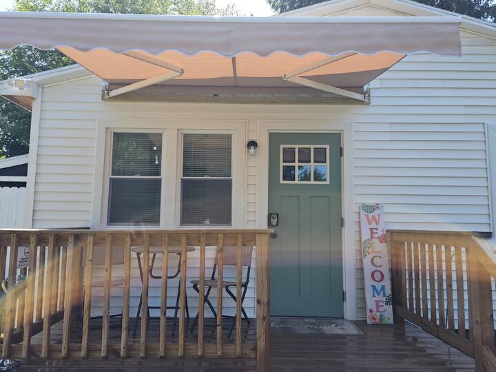 Cute Carlisle Cottage-studio Home - Carlisle, PA