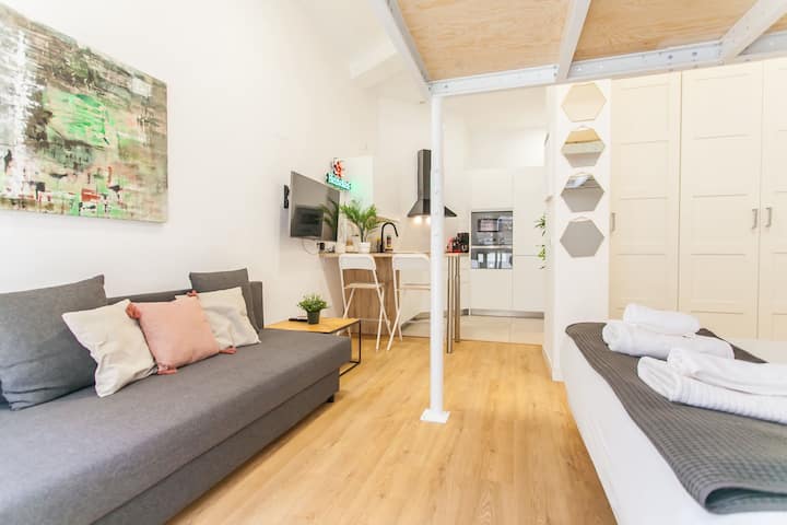 Parking : Precioso Loft A 5 Mins 5 Torres - Madrid