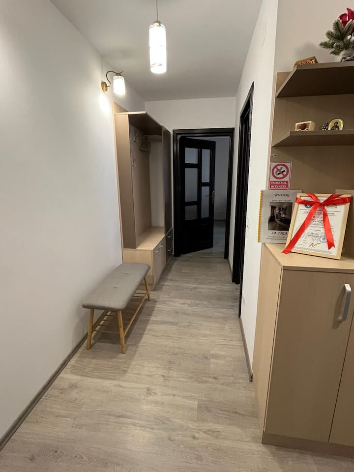 La Taia! Clasificat 3 Stele! - Piatra Neamț