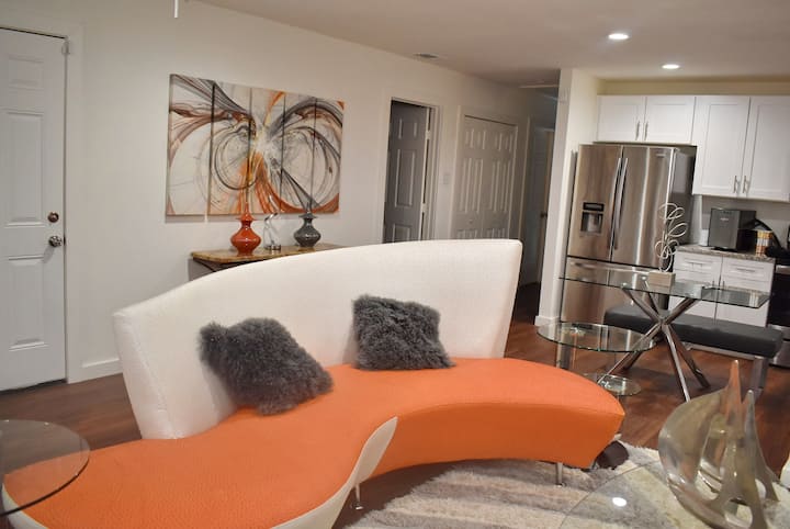 Private-by Downtown-jacuzzi-good Vibes - Dallas, TX