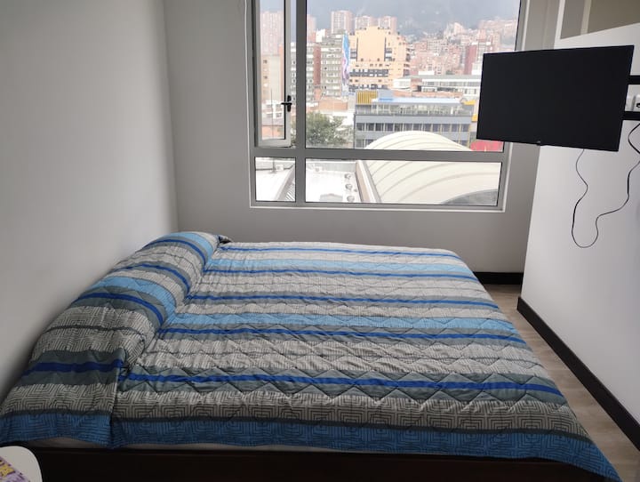 Lujoso Apartamento En Chapinero. - Bogotá