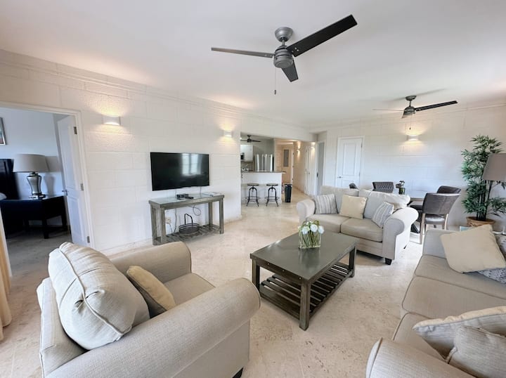 3 Bed Spacious Apartment In Royal Westmoreland - Barbados