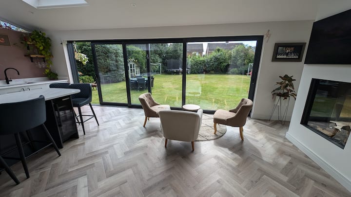 Detached Family House On Crescent, Great Garden - Royal Leamington Spa