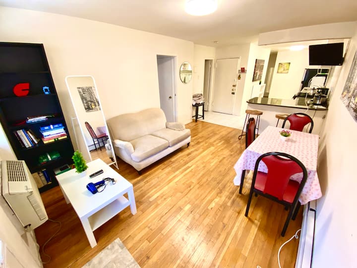 Private 3 Bedroom 2 Bath 2 Balcony Near Manhattan - Fort Totten - Queens NY