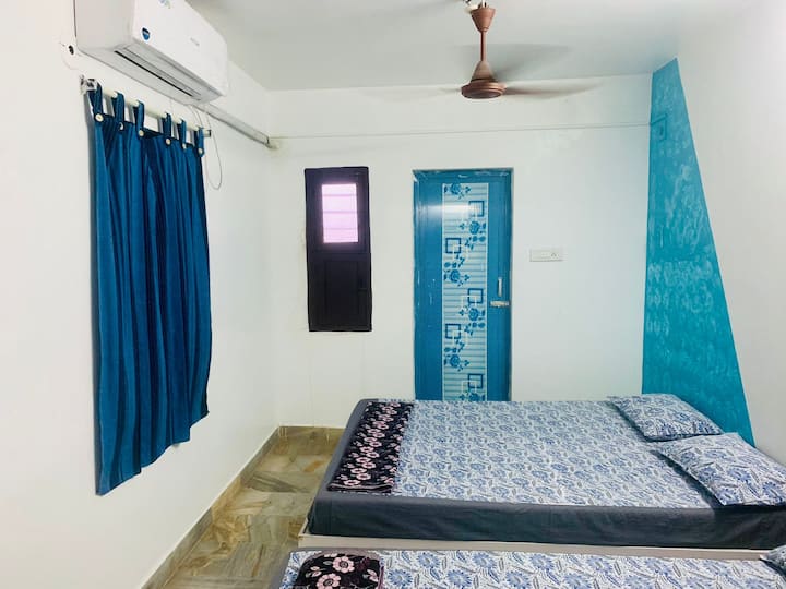 Dhashvanth Palace - Puducherry