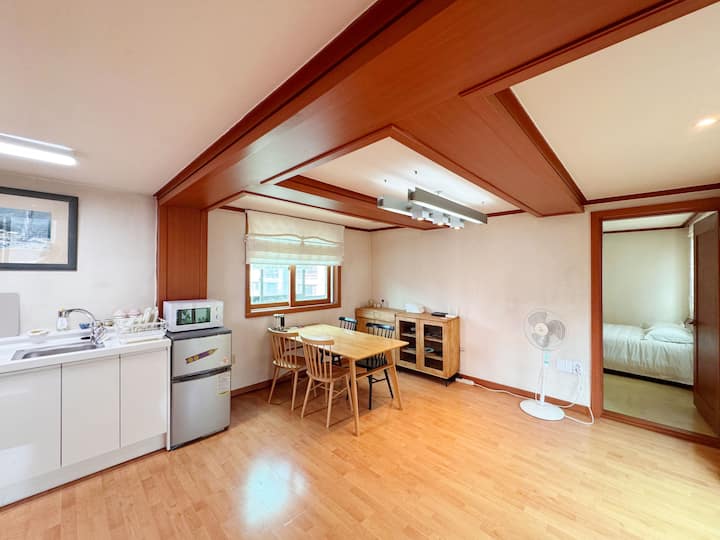 Stay With Locals – Cozy Korean Home - Seoul