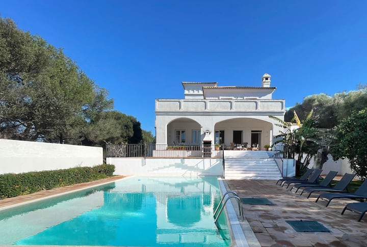 Villa Albatros - Spacious With Pool And Garden - Benalup-Casas Viejas