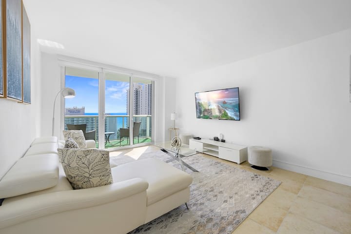 Refined 2br/2ba Condo | Sunny Isles, Miami - Sunny Isles Beach, FL