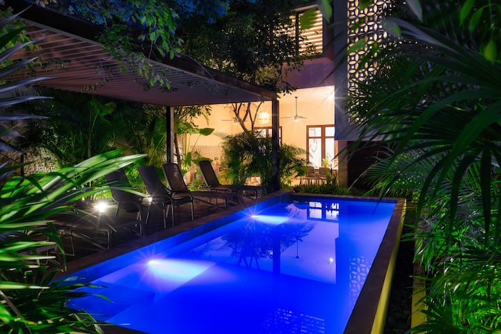 Colonial Home - Private Garden & Pool - Downtown - Mérida