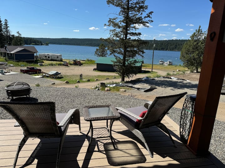 Lakeside Cottage On Lac La Hache! Fun All Year! - Lac la Hache