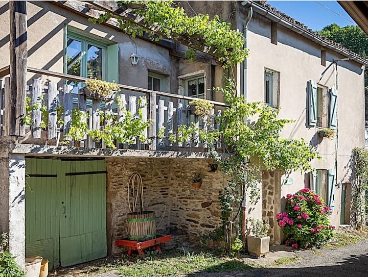 Gîte La Maison De Louise - Saint-Pons-de-Thomières