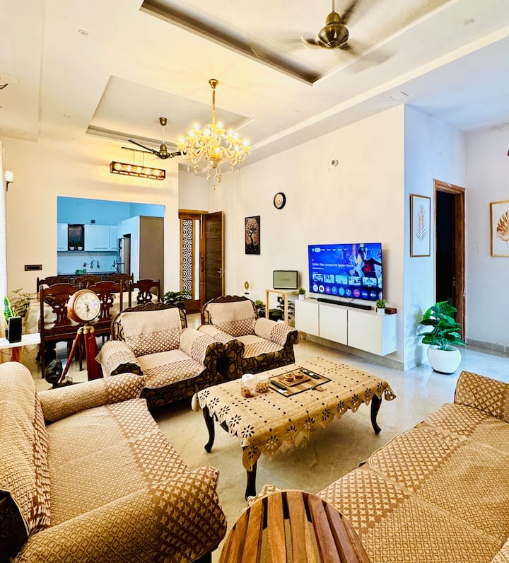 Peaceful Luxurious Home In Amritsar - Amritsar