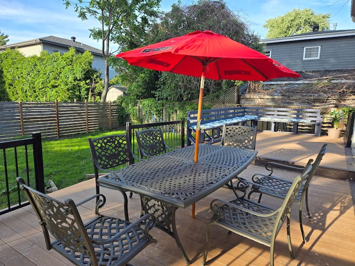6bedr With 7 Beds Single House 3 Private Parking - Longueuil