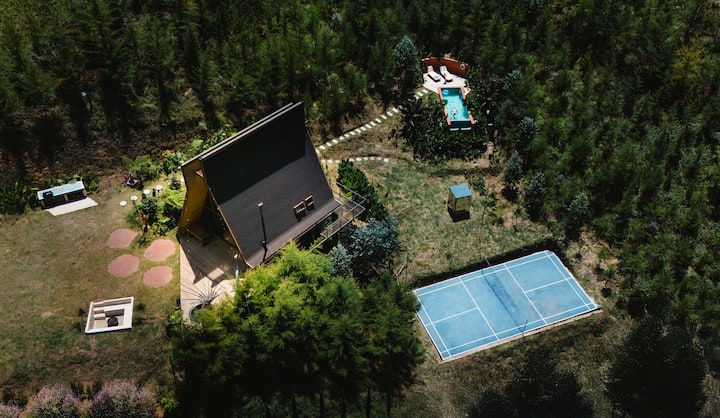 Lakefront Nature Luxe Cabin Private Pool & Jacuzzi - Colombia