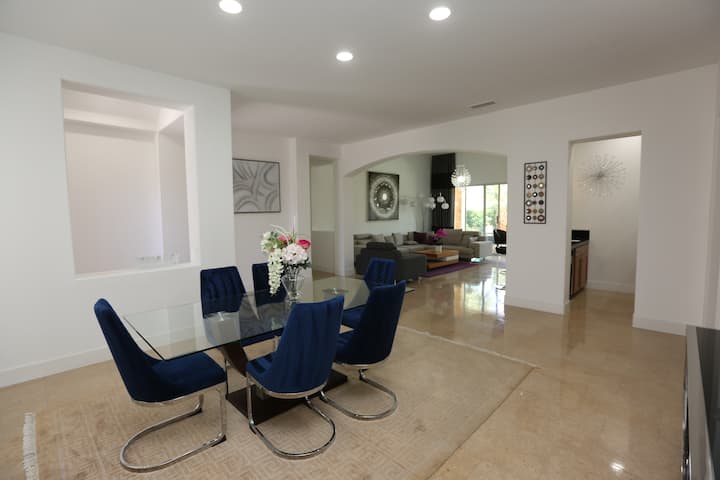 Home In Desert - Palm Desert, CA