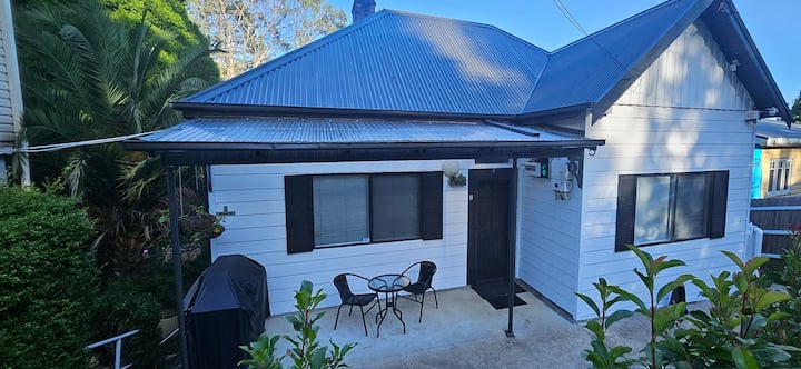 Freeland King Bed - 5 Min Walk To Katoomba Station - Katoomba