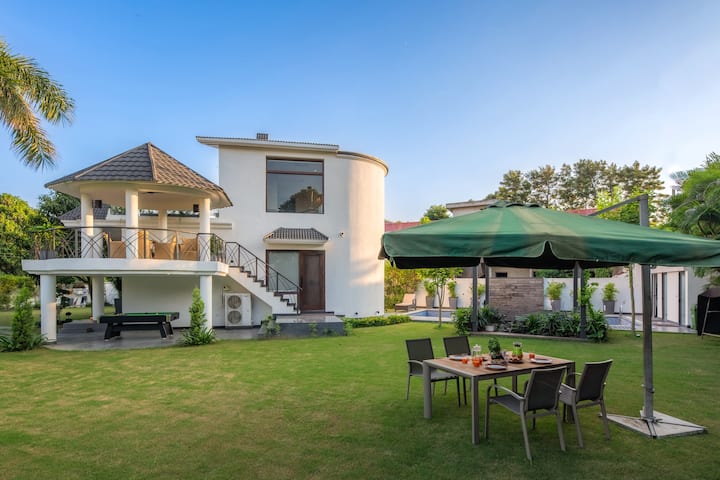 Secret Lagoon-2br Country Home-pool & Pool Table - Ludhiana