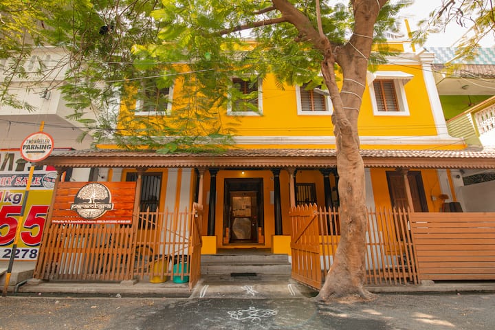 888 Modern Room/ Heritage/ White Town/ Rock Beach - Puducherry