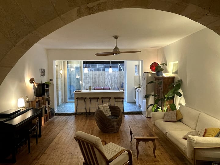 Grand T4 Traversant Avec Terrasse - Bordeaux