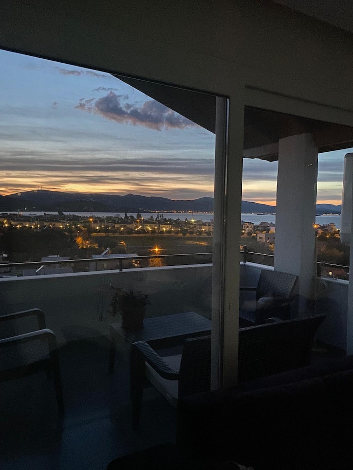 Ev Urla Içmeler Deniz Manzaralı Plaja Yakın - Urla