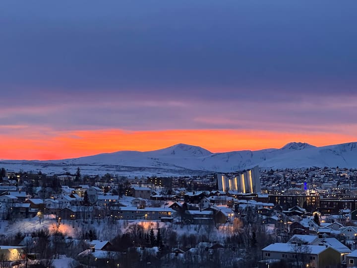 Stor Enebolig Med Fantastisk Utsikt - Tromsø
