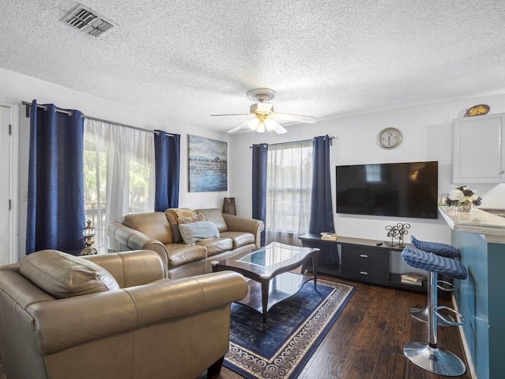 Spacious 2br Retreat-family Comfort In Plant City - Plant City, FL