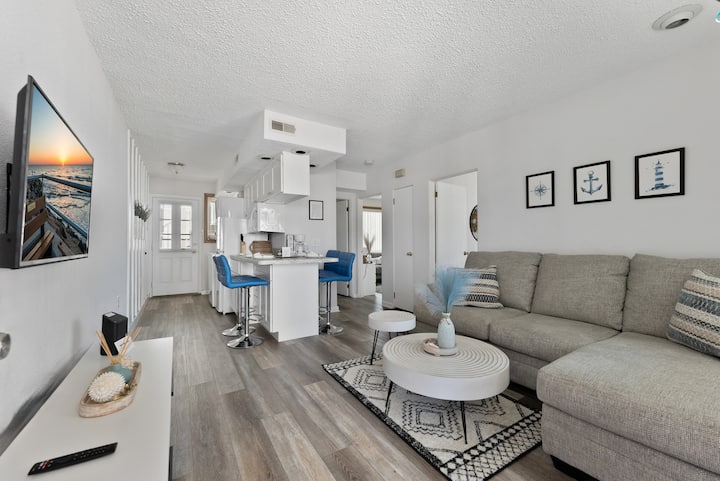 Sunny Beach Condo 2 Br 1 Bath - Wildwood
