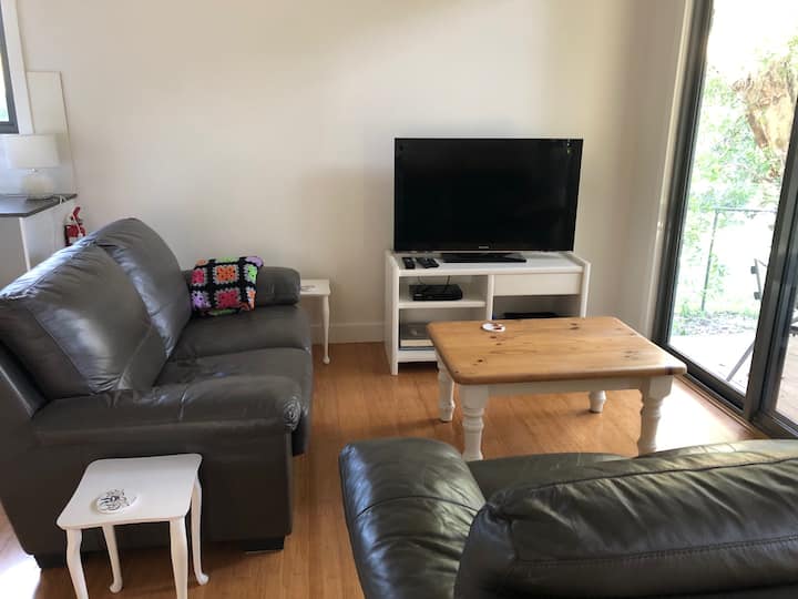 Avalon Comfortable Garden Apartment - Scotland Island